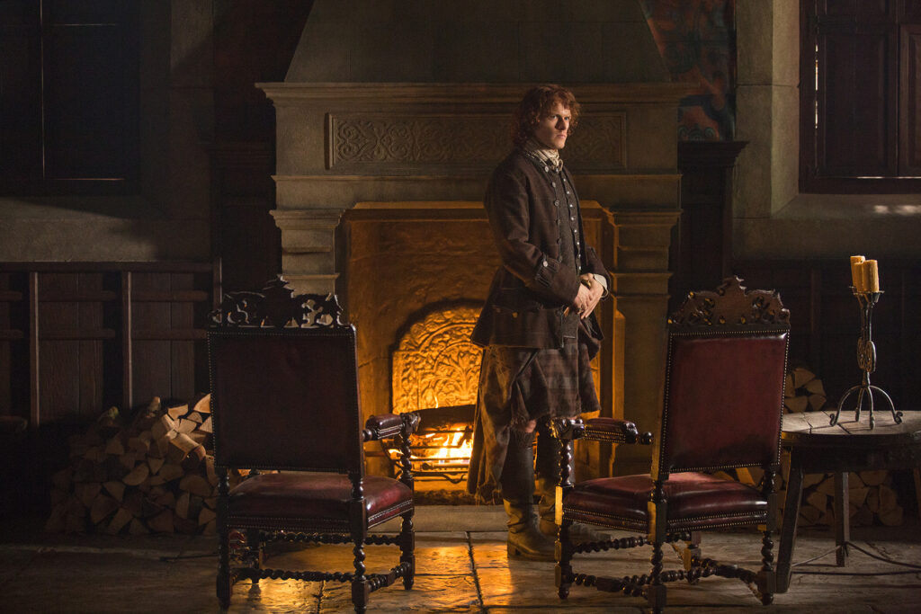Images from 208 The Fox’s Lair – Outlander Watch